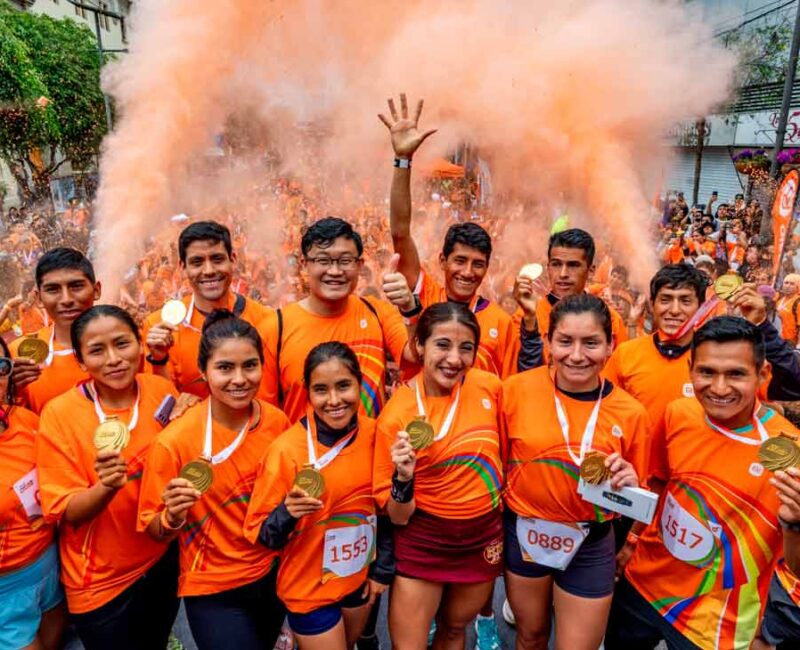 Más de 3 mil corredores celebraron el deporte y la tecnología en la ...