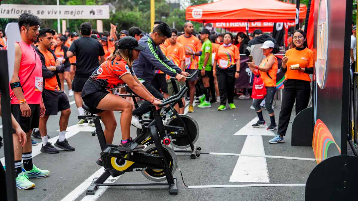 Más de 3 mil corredores celebraron el deporte y la tecnología en la ...